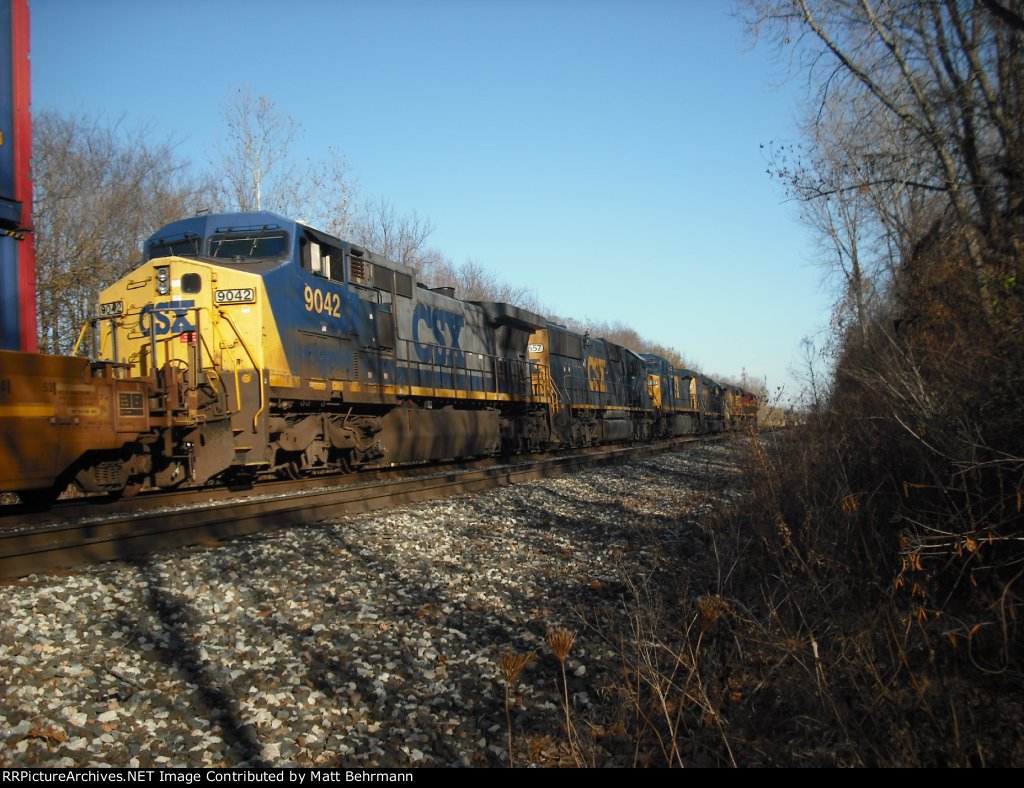 CSX 9042